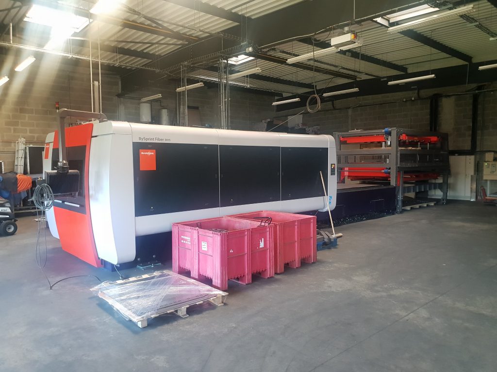 BYSTRONIC Bysprint Fiber 3015 4Kw + BYTRANS – Machine Live Partner